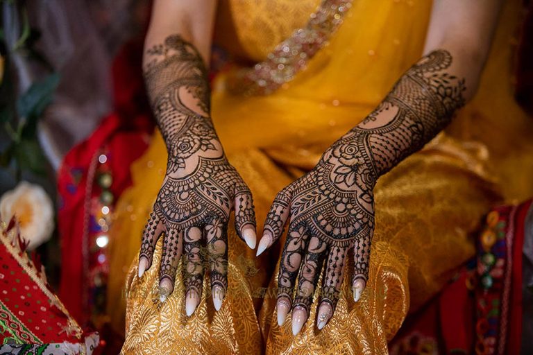 Expert Henna artists for your Mehndi in Italy by Best Indian Weddings Italy